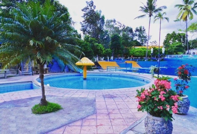 Balneario Agua Tibia En Monjas Jalapa | Imperio Chapin