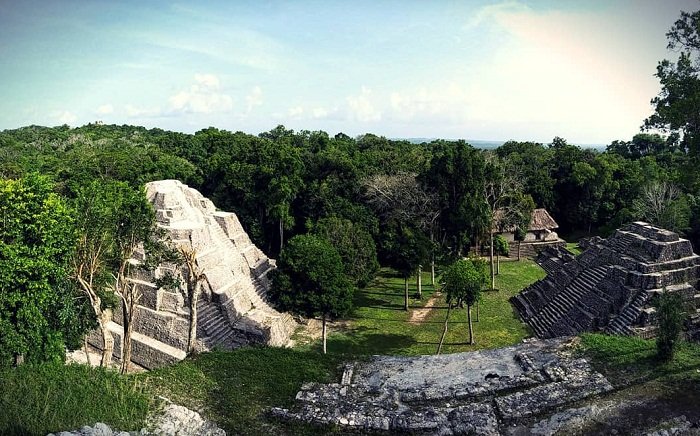Sitio Arqueológico Yaxhá En Petén | Imperio Chapin