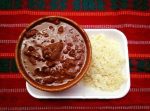 Receta De Frijoles Volteados Guatemaltecos | Fácil, Rápida